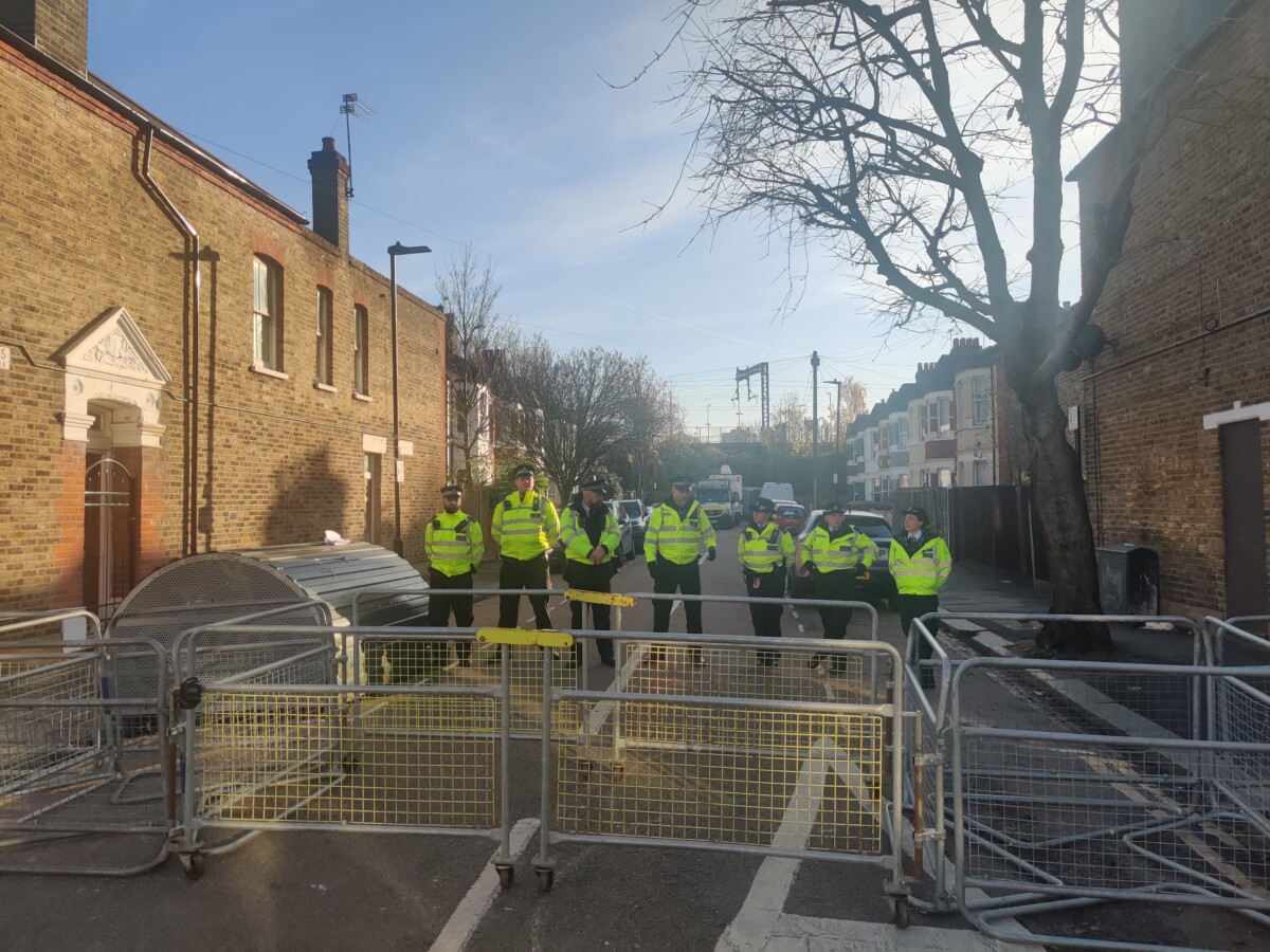 Kurdish community demands decriminalisation after violent police raids - Netpol